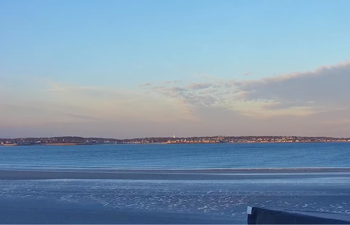 Duluth — Park Point Beach, Duluth, Minnesota, USA, North America – Live ...